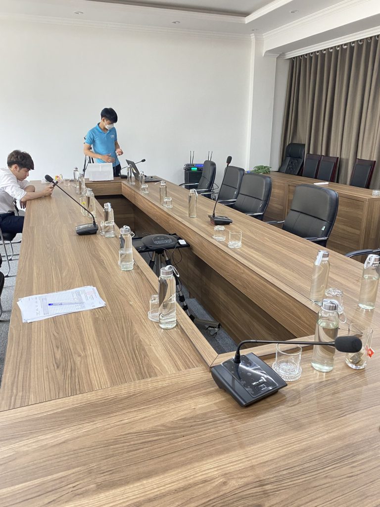 Lắp đặt micro cổ ngỗng không dây cho công ty Xi Măng Việt Nam